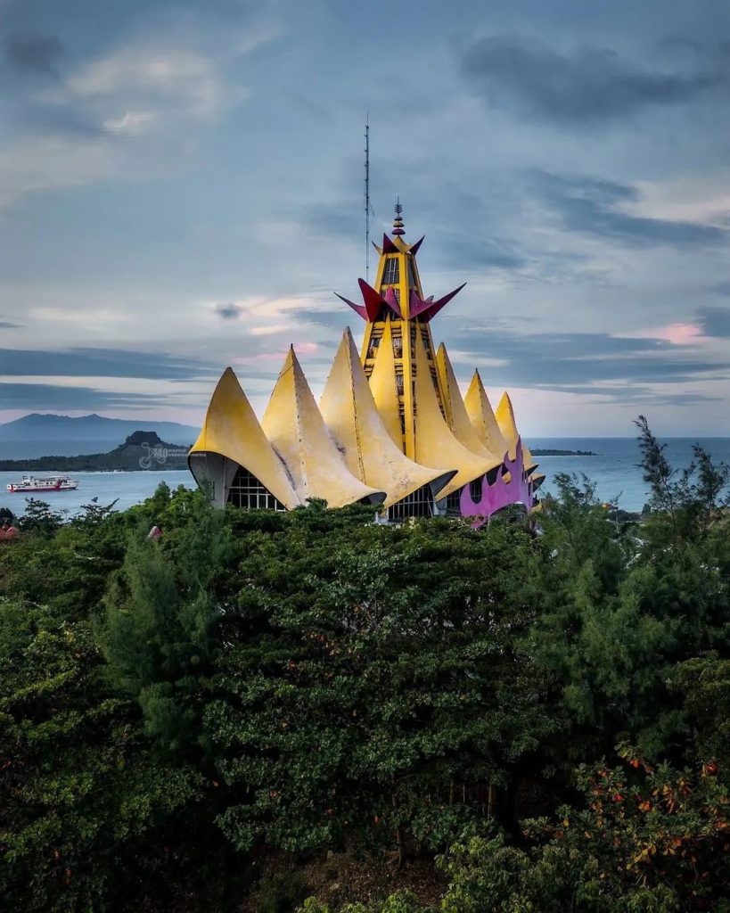 Menara Siger, Ikon Provinsi Lampung - Cerita Wisata