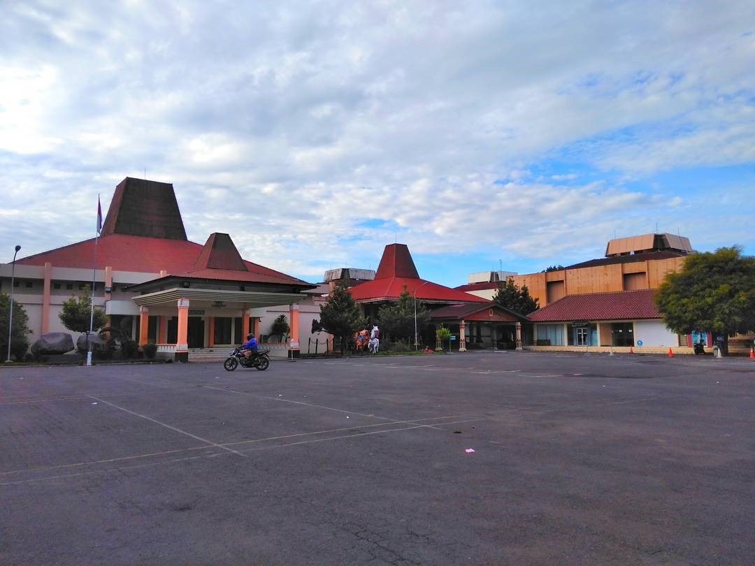 Museum Ranggawarsita, Jendela Sejarah Lintas Zaman - Cerita Wisata